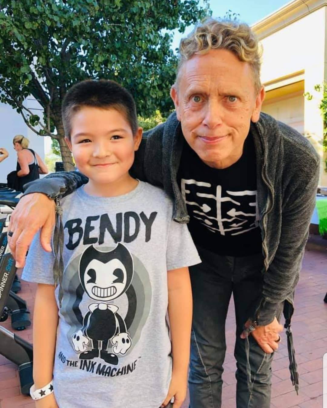 Martin Gore s rodinou videný fanúšičkou v Santa Barbare | Depeche Mode ...